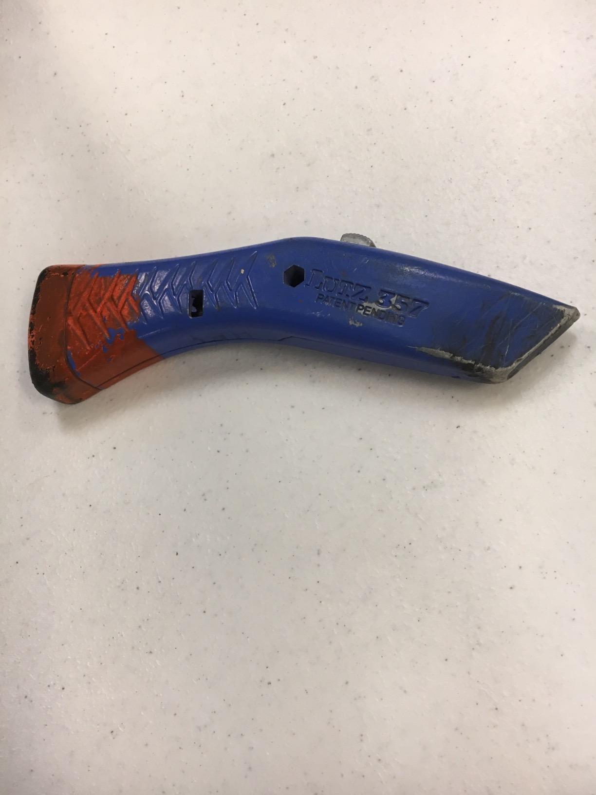 Amazon.com: Lutz 35699#357 Blue Quick Change Heavy Duty Utility Knife ...