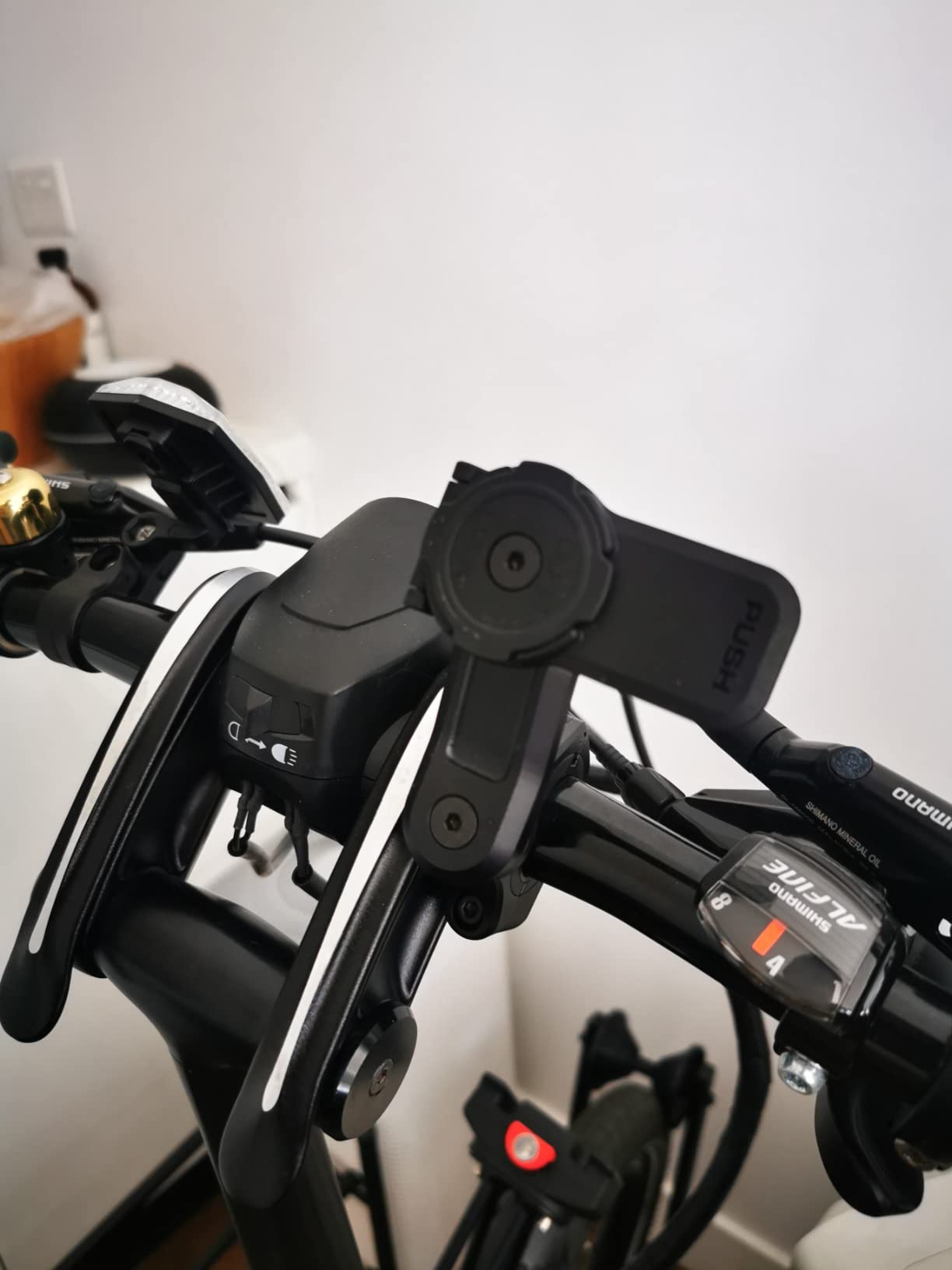 Quad Lock Motorcycle Handlebar Mount for iPhone, Samsung Galaxy and ...