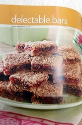Taste of Home Cookies: 623 Irresistible Delights (Taste of Home Baking ...