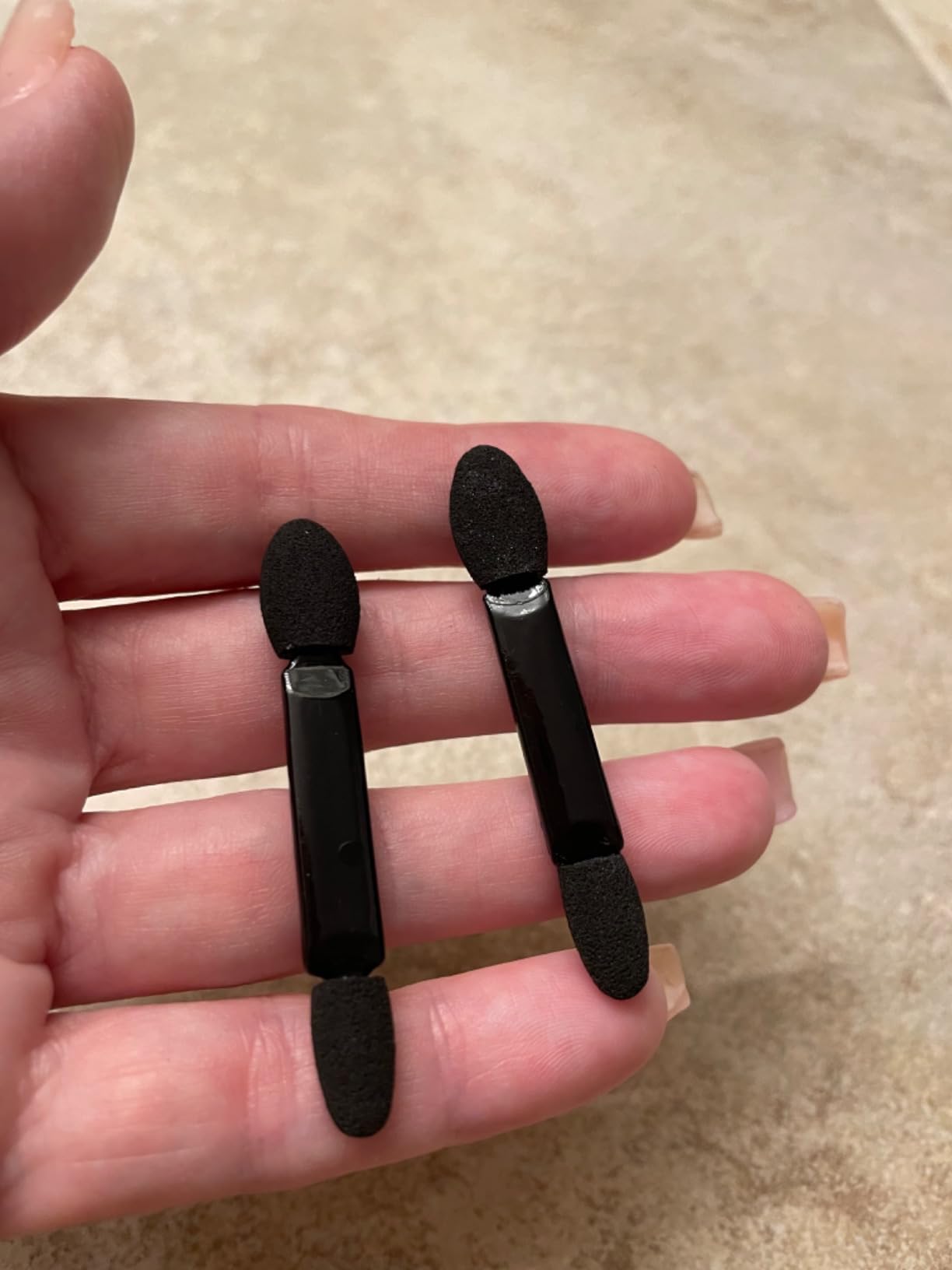 Amazon.com: GCQQ 50pcs Eyeshadow Applicators Dual Head, Black Eye ...