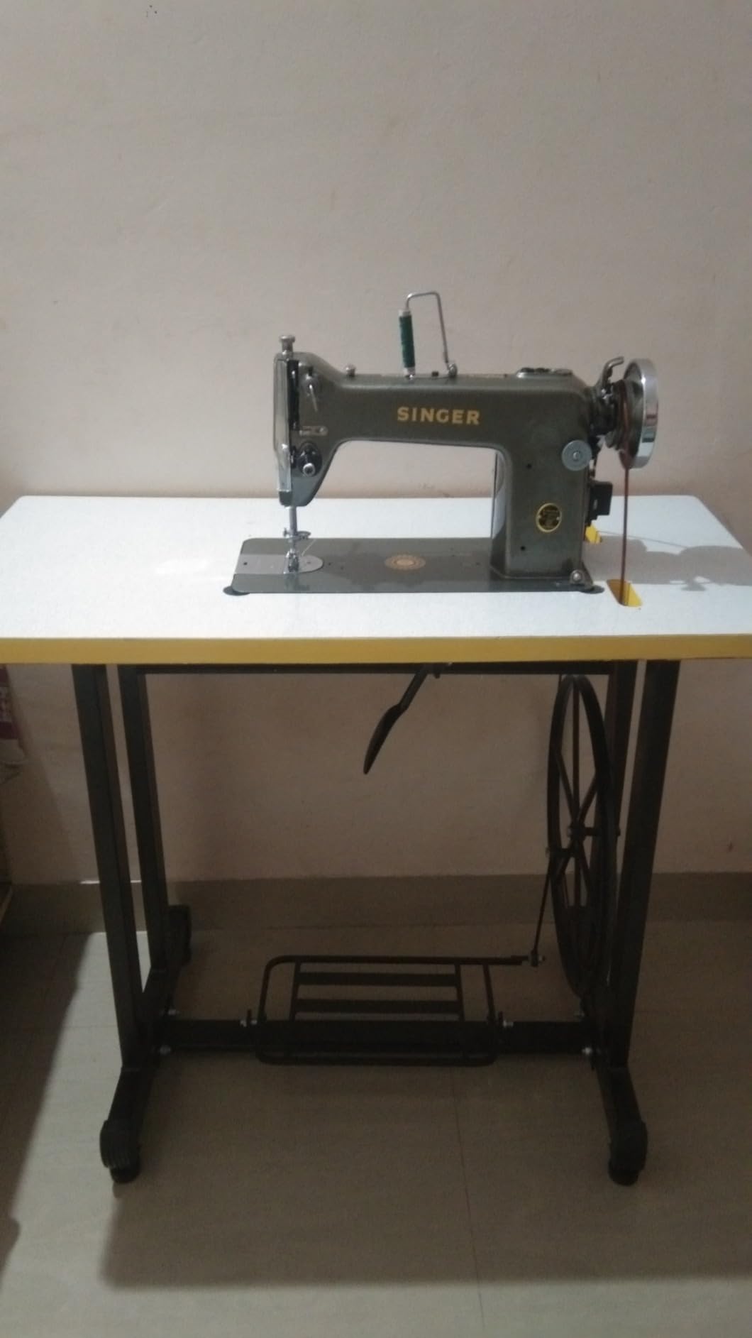 Oson Umbrella (TA-1) Sewing Machine Stand with Plywood Table (Brown ...