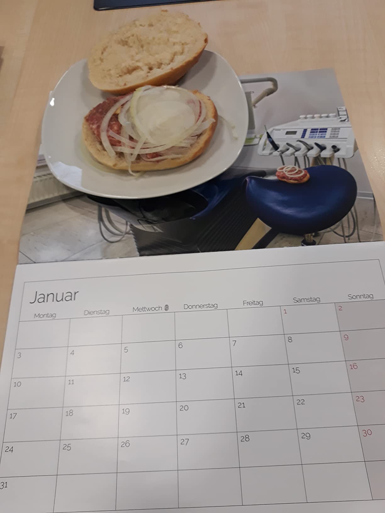 Der Mettkalender 2024 witziger Organizer Wandkalender DIN A4 quer - das ...