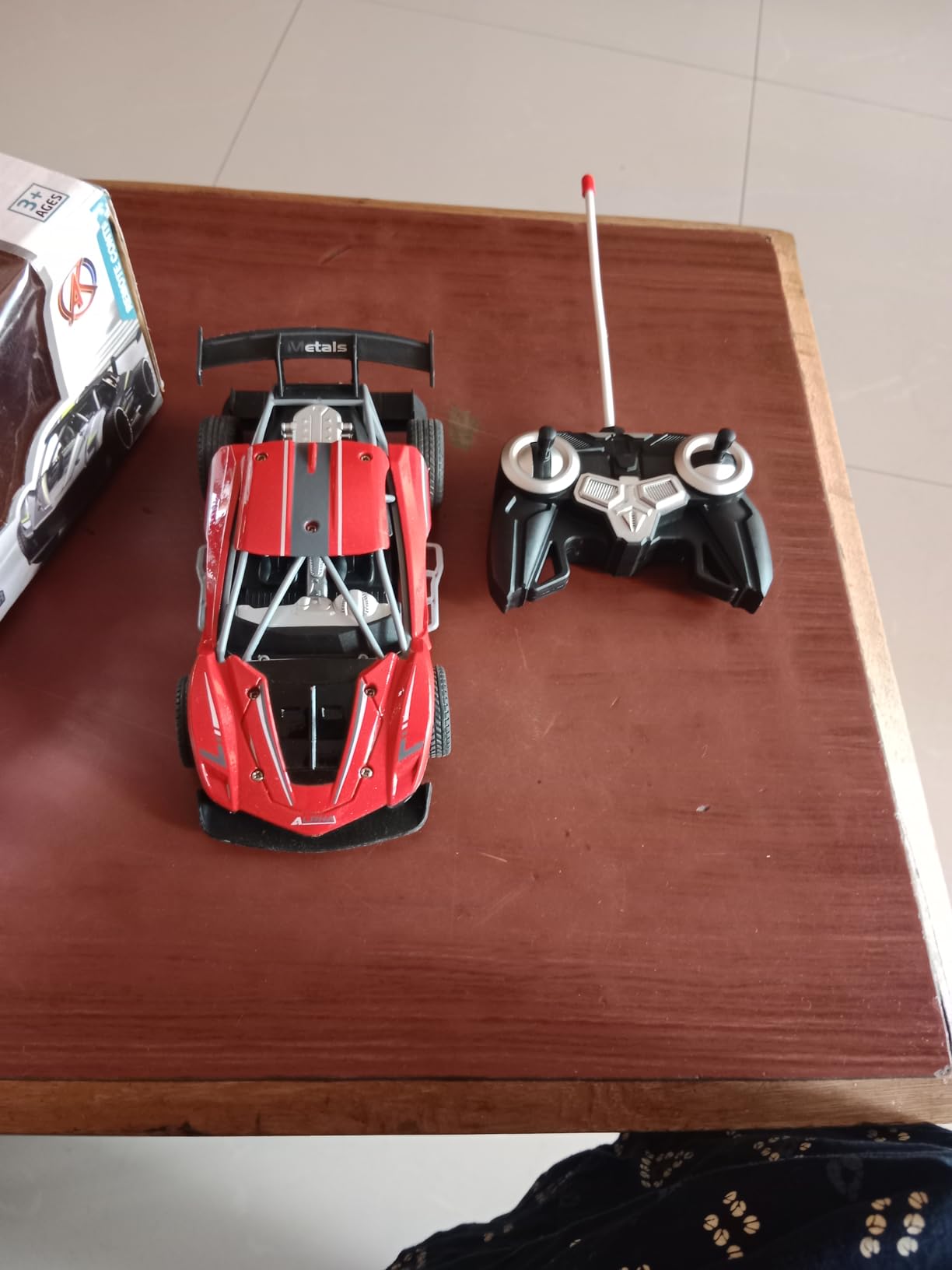 VGRASSP Cool Remote Control Sports Car High Speed Stunt RC Car Alloy ...