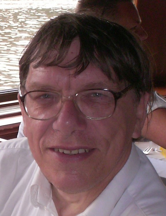 Amazon.co.uk: Malcolm Cowen: books, biography, latest update