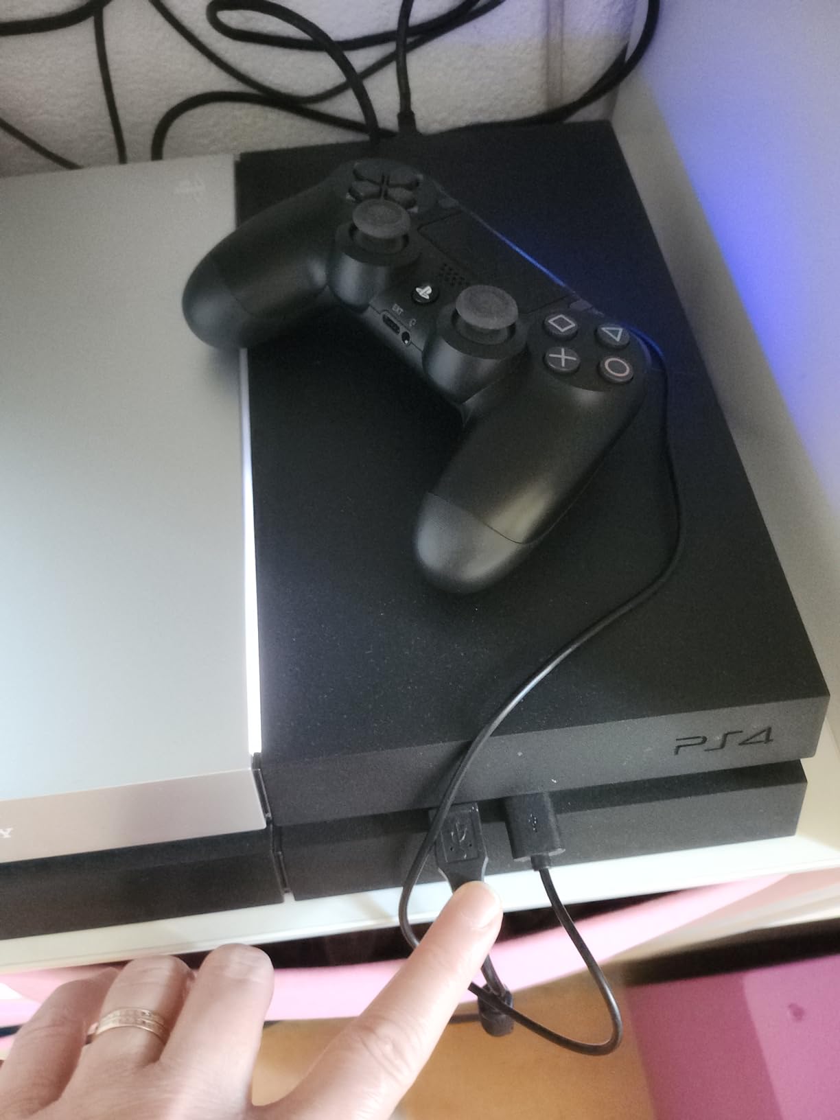 Sony, Manette PS4 DUALSHOCK 4 Officielle, Accessoire PlayStation 4 ...