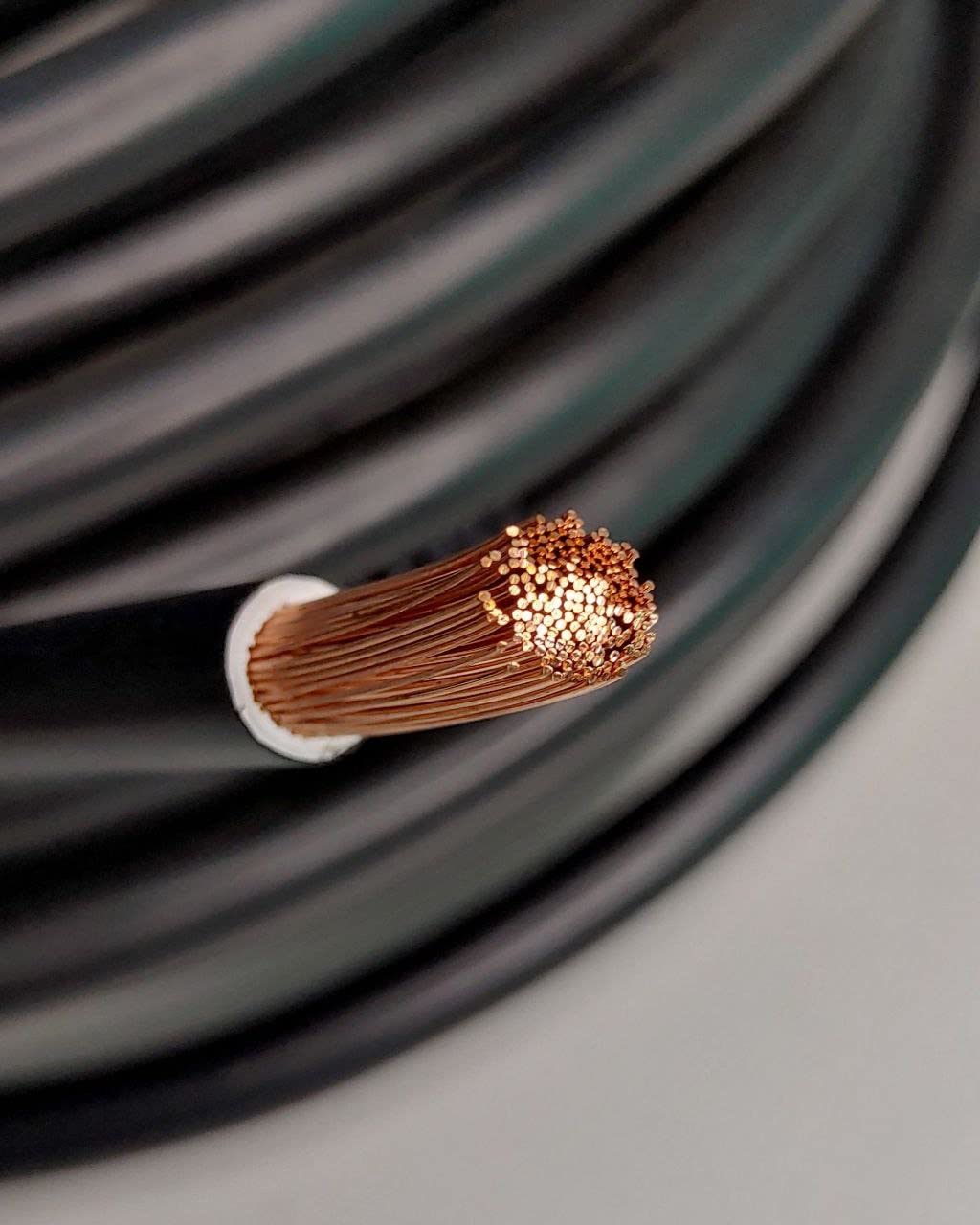 25 Sqmm Black Single Core Pvc Insulated FR Flexible Copper Cable (5 ...