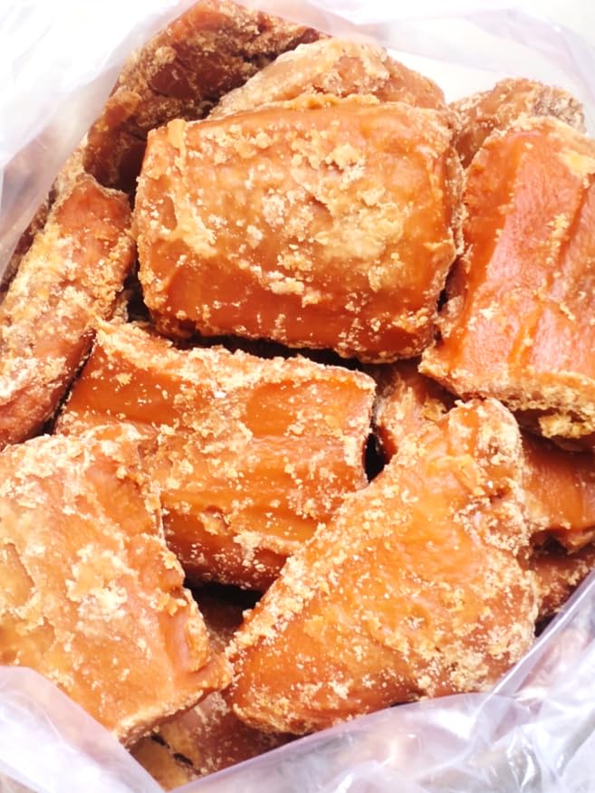 Kaveri Pure and Natural Jaggery Cubes, 1 kg, Vegetarian : Amazon.in ...