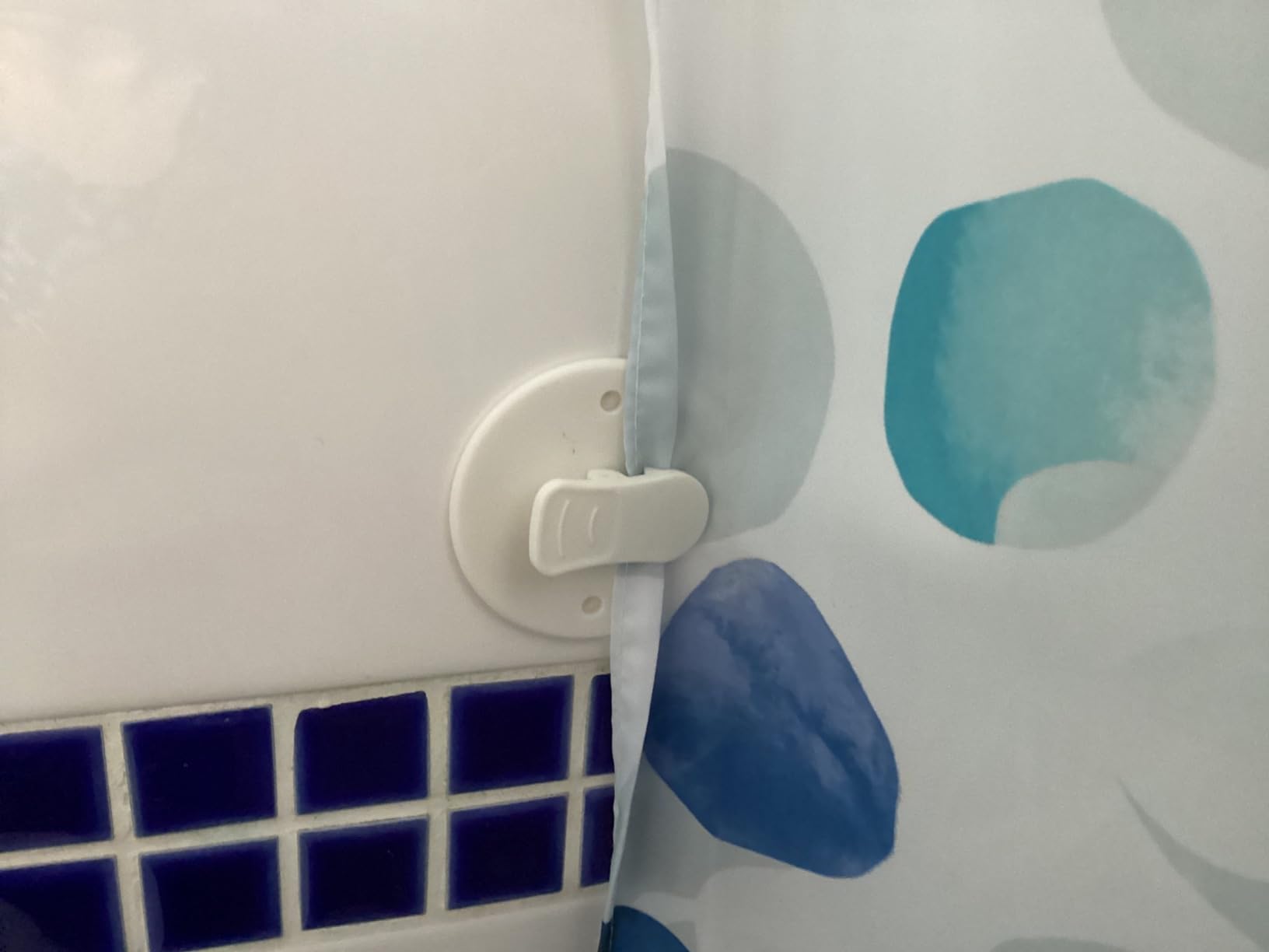 4 Pack Shower Curtain Clips with Water Guard, Self Adhesive Shower ...