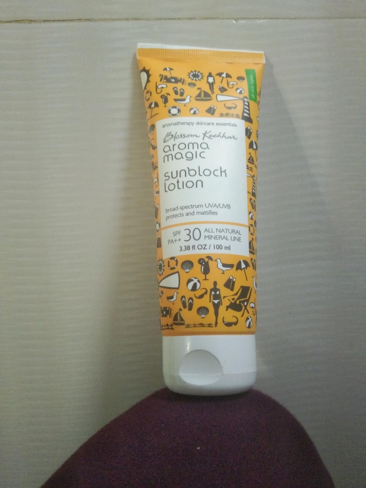 Aroma Magic Sunscreen Sun Block Lotion, SPF 30, 50ml : Amazon.in: Beauty