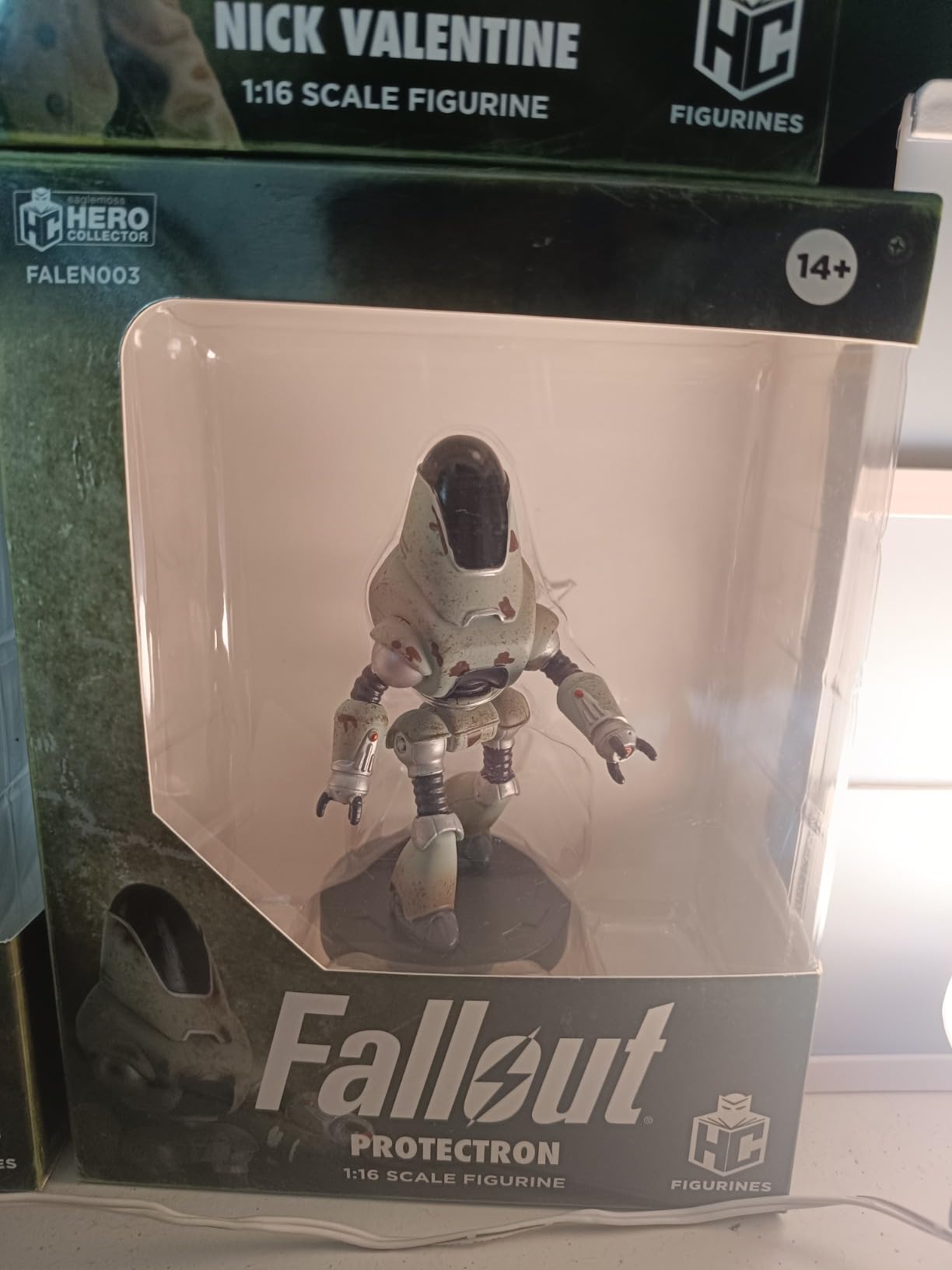 Fallout - Protectron Fallout Figurine - Fallout Figurine Collection by ...