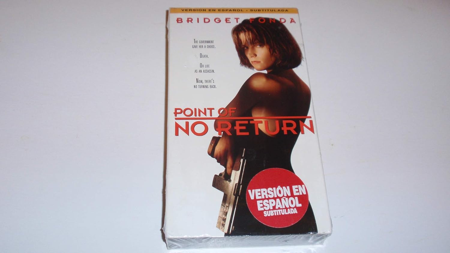 Amazon.com: Point of No Return [VHS] : Fonda, Byrne, Mulroney, Ferrar ...