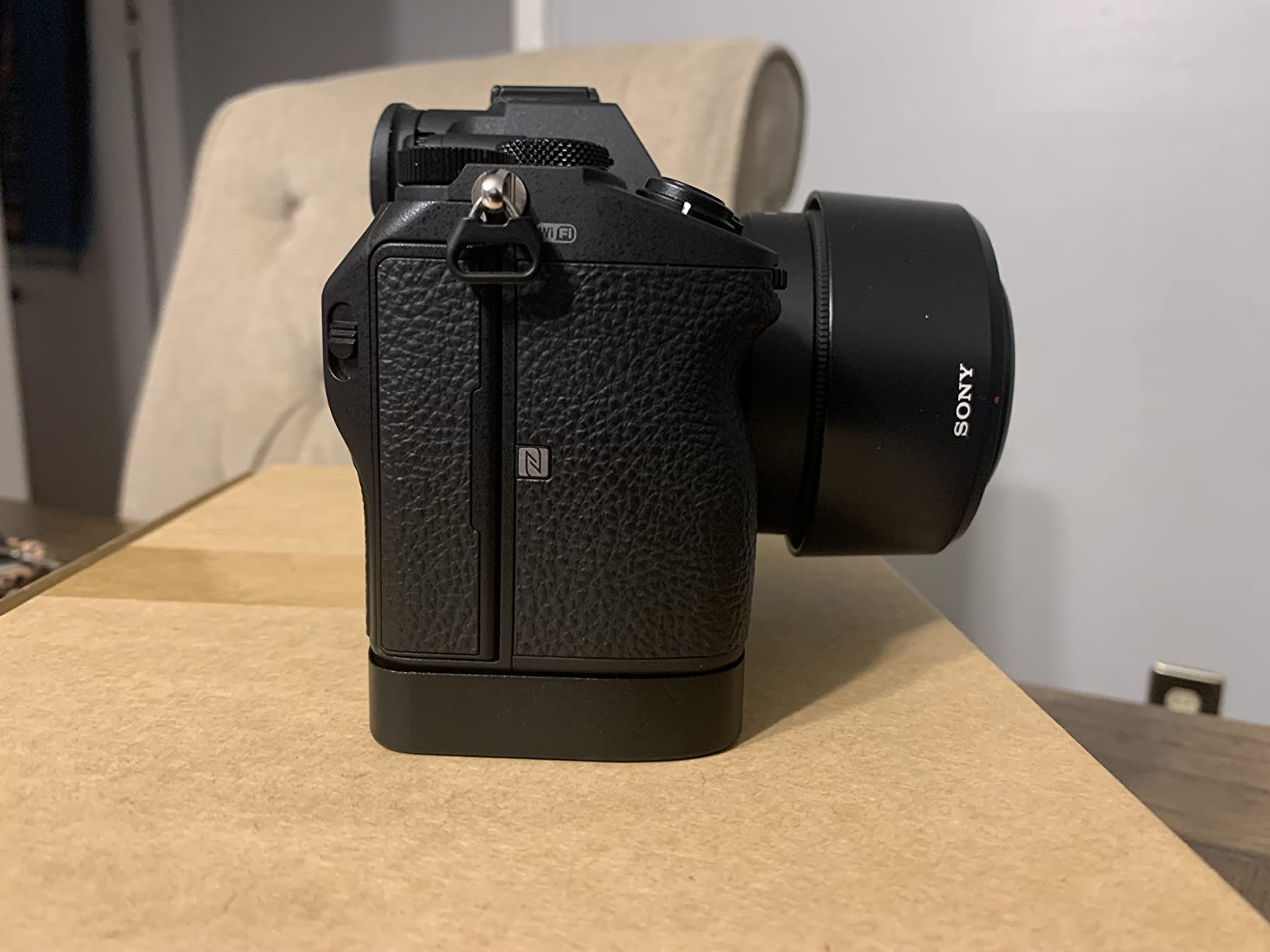 Amazon.com : HONGLAI HL-A9L Metal Bracket Grip Extension Tripod Quick ...