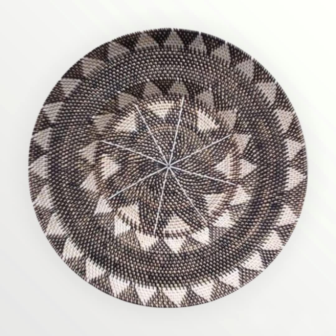 Amazon.com: Azura Woven Tray / Wall Decor - Set of 3 Oversized Handmade ...