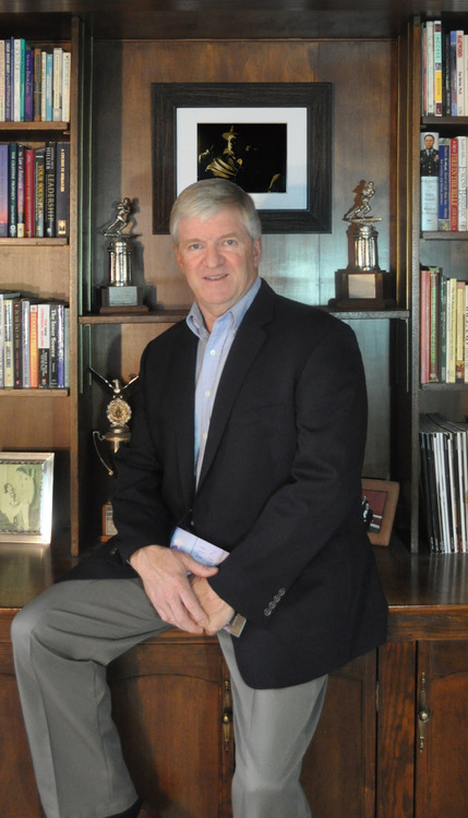 Amazon.com: Robert O Morris: books, biography, latest update