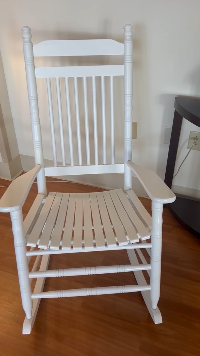 Watch Beautiful, comfortable and decorative rocking chairs! on Amazon Live
