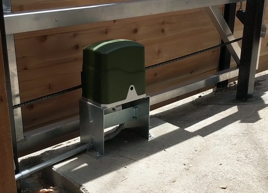 Watch General overview of the Topens CK700 Sliding Gate Opener on ...