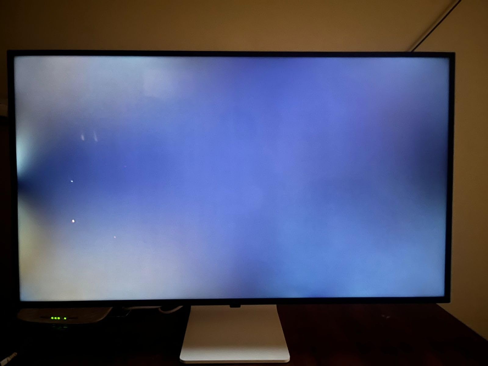 LG 43" Ultrafine™ Smart Monitor UHD 4K IPS (3840 * 2160), HDR 10 ...