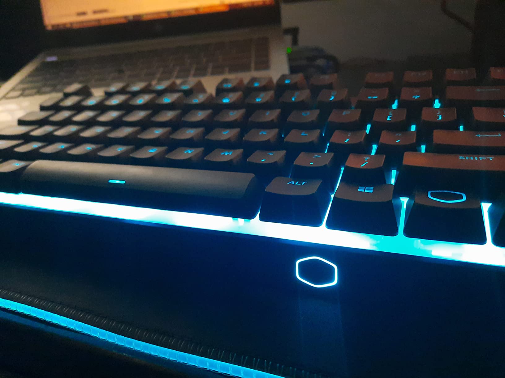 Cooler Master USB-A MS110 Combo Bundle with Mem-chanical Gaming ...