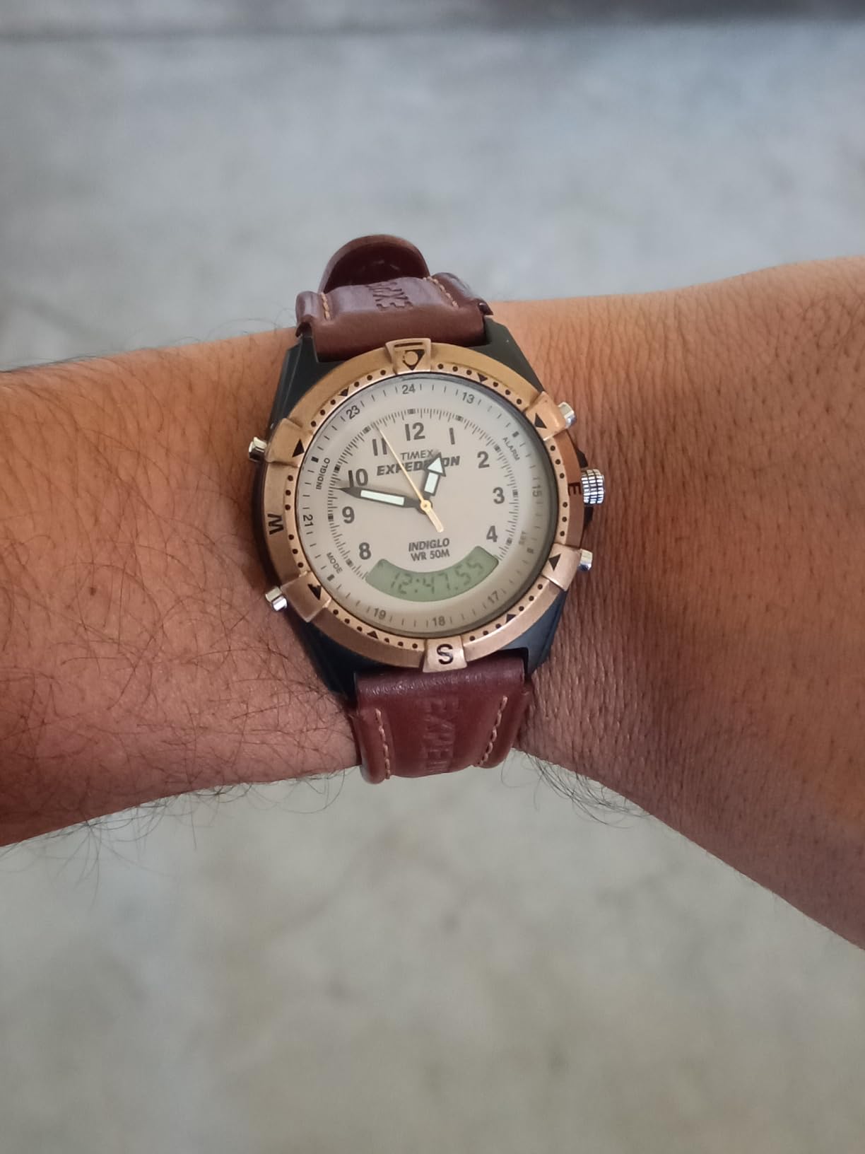 Timex Expedition Analog-Digital Beige Dial (small dial) Men's Watch ...