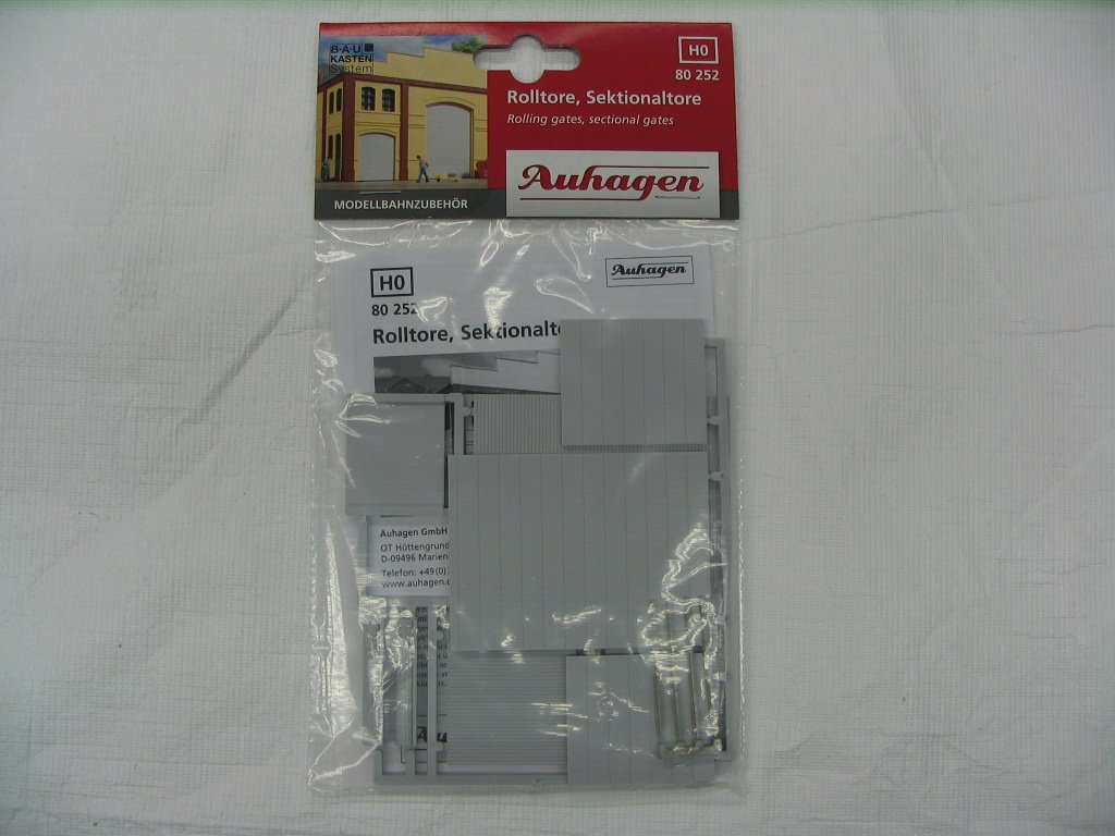 Buy Auhagen 80252 Rolling Sectional Gates Modelling Kit Online at Low ...