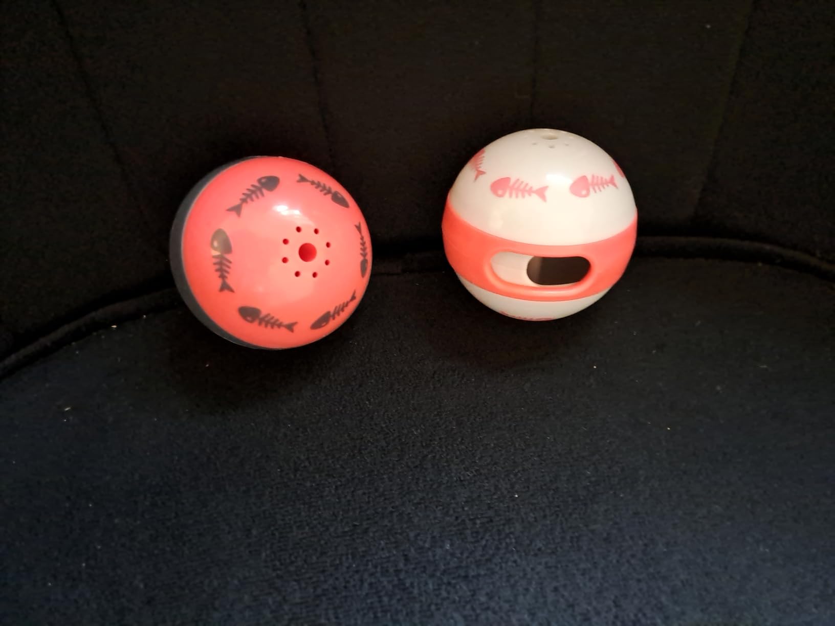 Trixie Snack Ball Plastic 6cm : Amazon.in: Pet Supplies