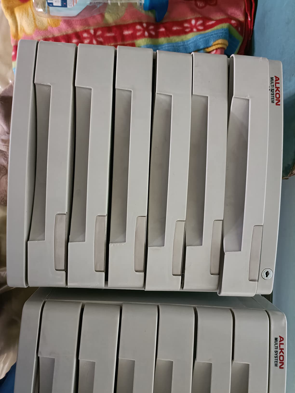 Alkon Sub Type,With 6 AD 2 Drawers and Lock Multi System, 410x310x333 ...