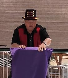 Amazon.com: Nicky Bigs Novelties Adult Deluxe Red & Black Ringmaster ...