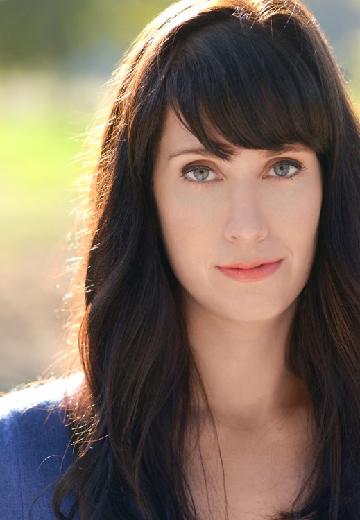 Amazon.com: Elizabeth Little: books, biography, latest update