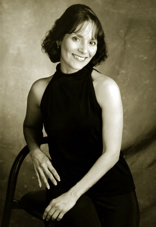 Amazon.com: Miluka Rivera: books, biography, latest update