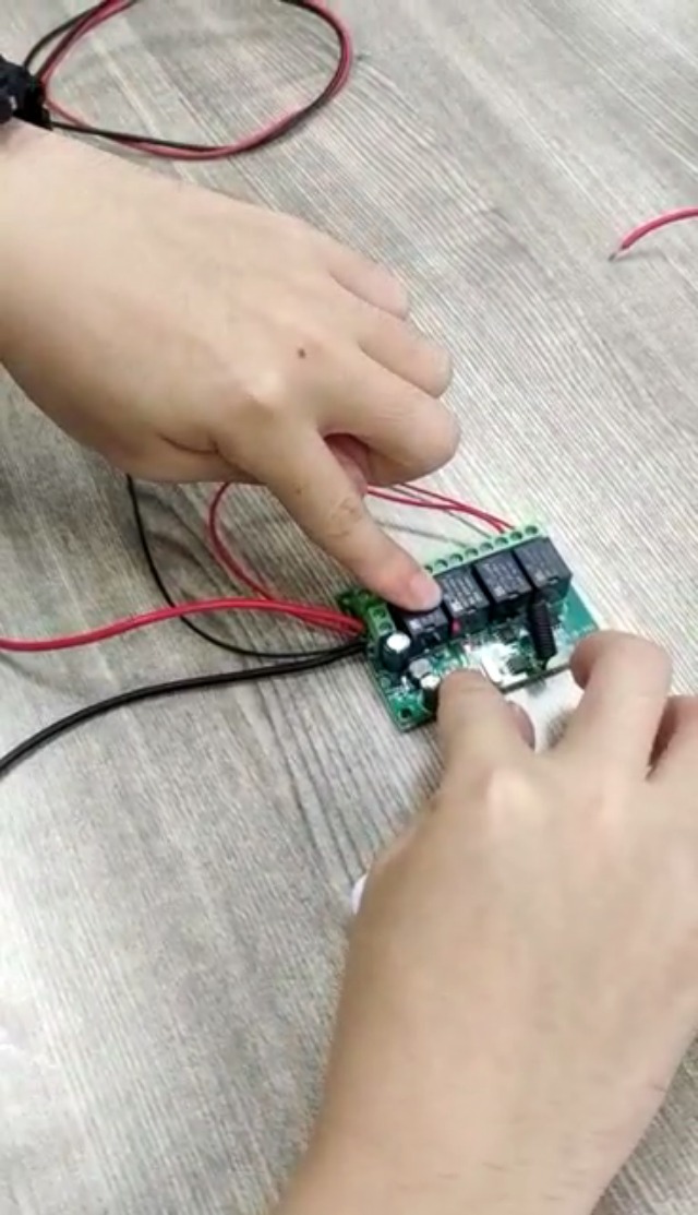 Watch 12v 4 way remote control switch simple demonstration on Amazon Live