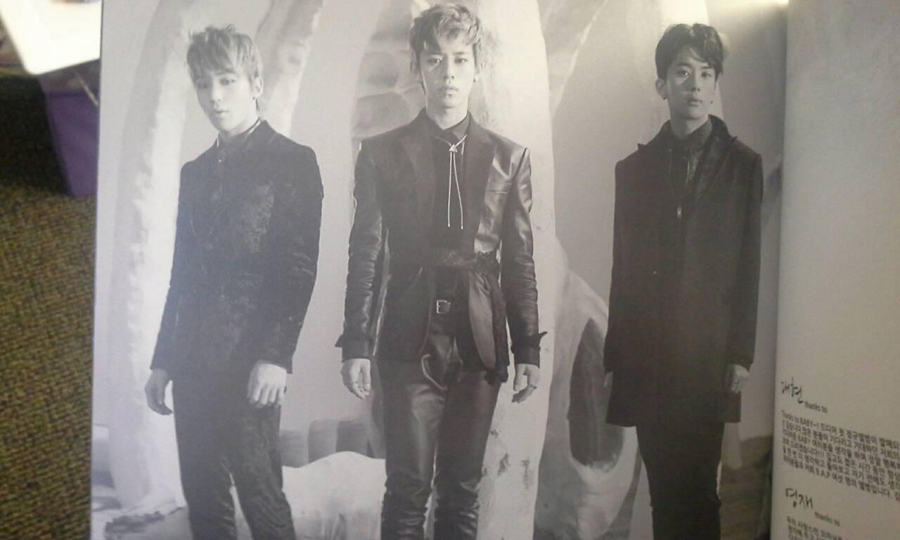 B.A.P - B.A.P - (MATRIX) 4th Mini Album CD +40p Photo Book +1p Photo ...