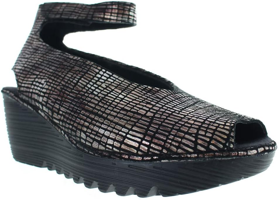 Amazon.com | Bernie Mev Women's, Mely Sandal | Platforms & Wedges
