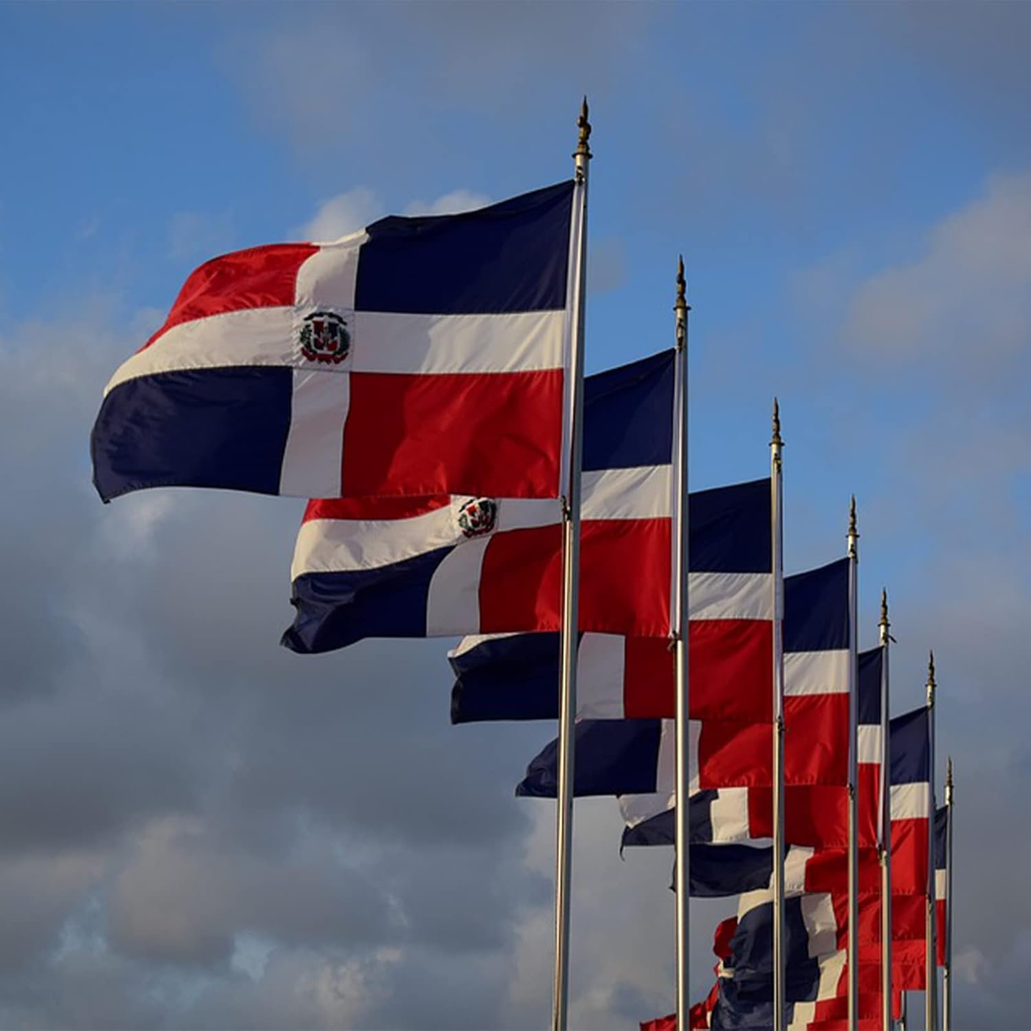 Bradford Bandera dominicana de 5 x 8 pies para exteriores, bordada de ...