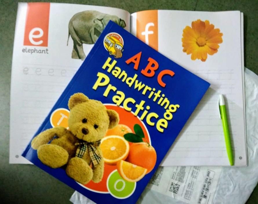 Activity Book : Learn to Write Lowercase Alphabet Activity Book : Om ...