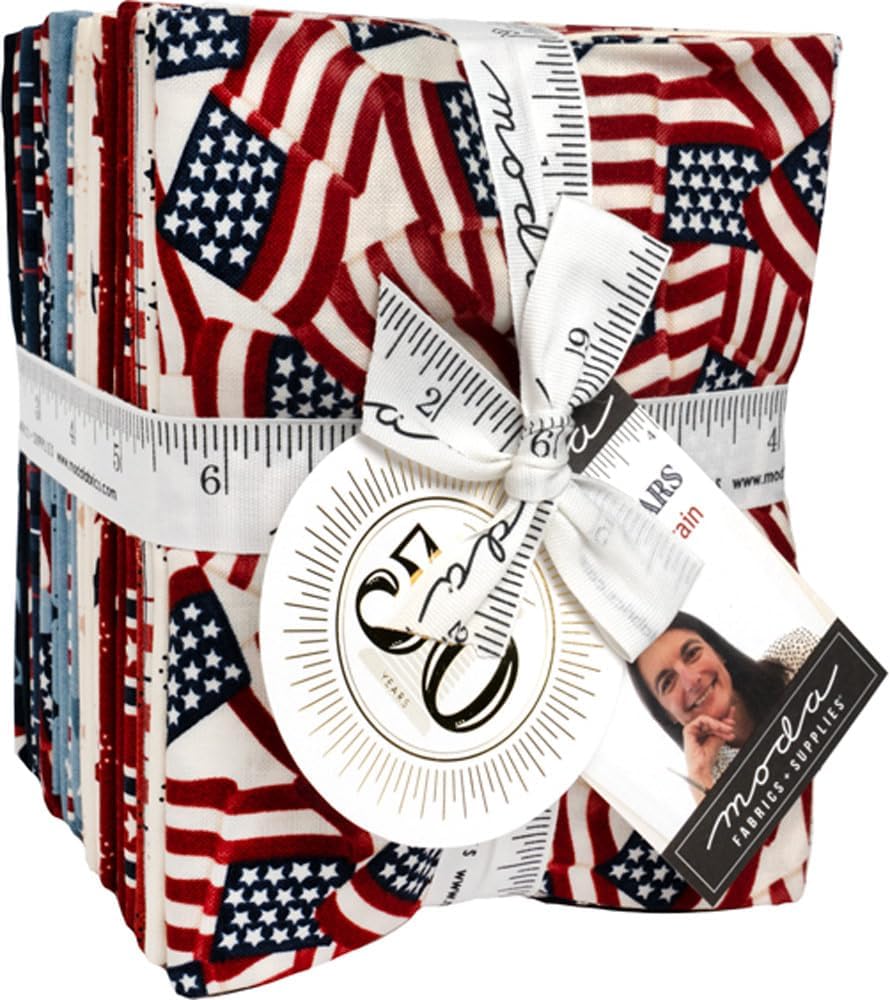 Amazon.com: Deb Strain America 250 Years 23 Fat Quarters 1 Panel Moda ...