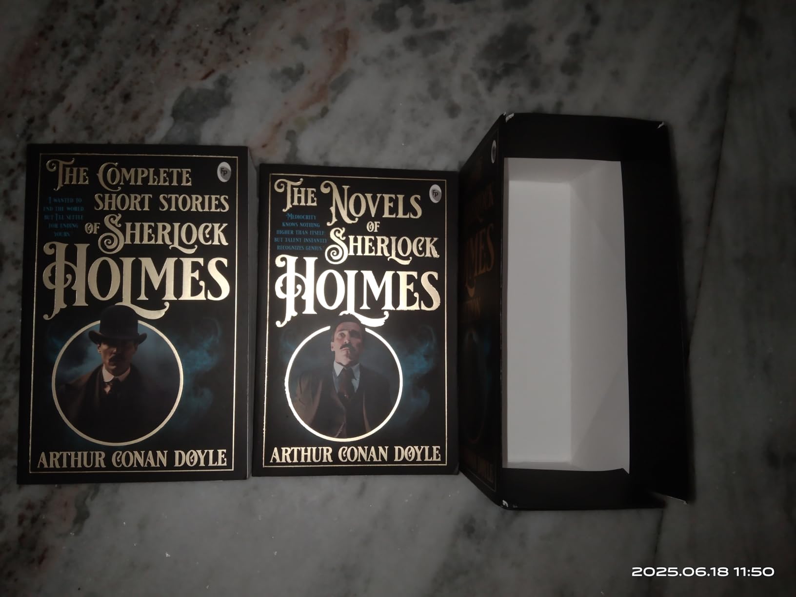 The Ultimate Sherlock Holmes Collection (Boxed Set) : Arthur Conan ...