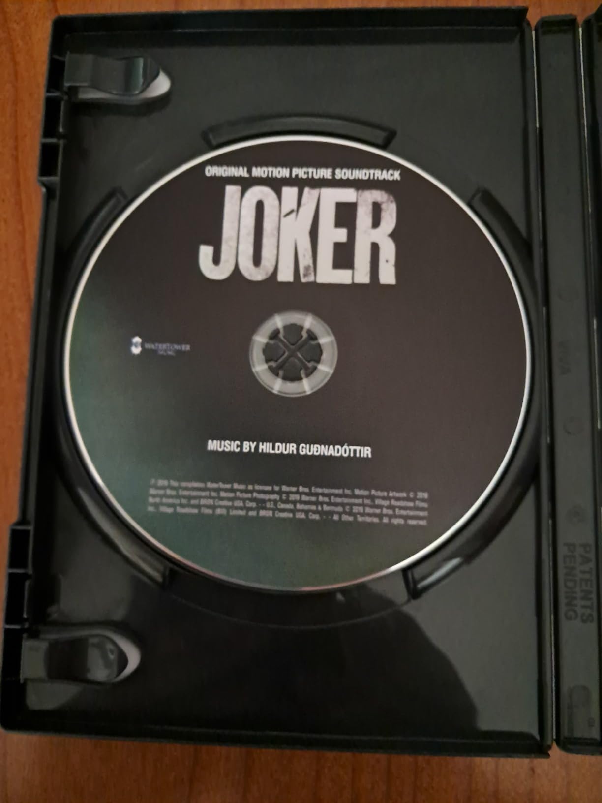 Joker (4K Ultra-HD) (+ Blu-ray): Amazon.it: Conroy, Frances, Camp, Bill ...