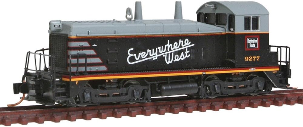 Amazon.com: Walthers PROTO N Scale Diesel EMD SW9/1200 - Standard DC ...