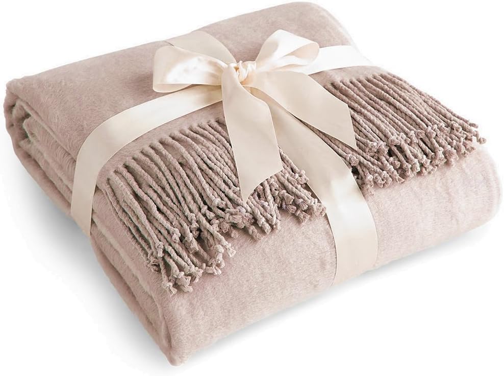 Amazon.com: Luxury Pure 100% Mulberry Silk Throw, Genuine Natural 100% ...