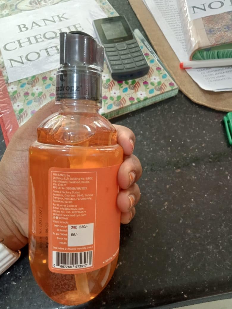 Buy LEZDROPZ Midknight Orange Body wash | 350 ml | For Young& Silky ...
