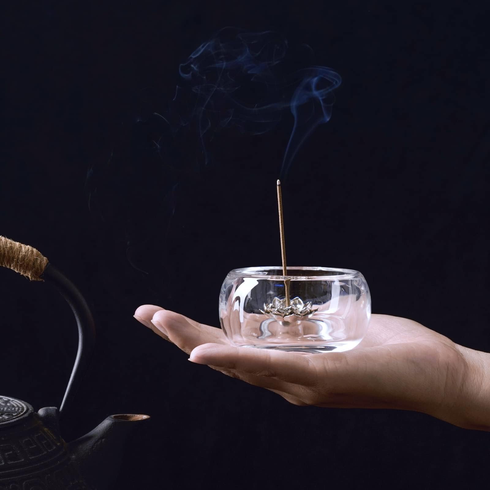 Amazon｜OAYNAY お香立て 香炉 ガラス 香立て 蓮の花お香立て おしゃれ ミニ仏壇 線香立て お香置き インセンスホルダー ...