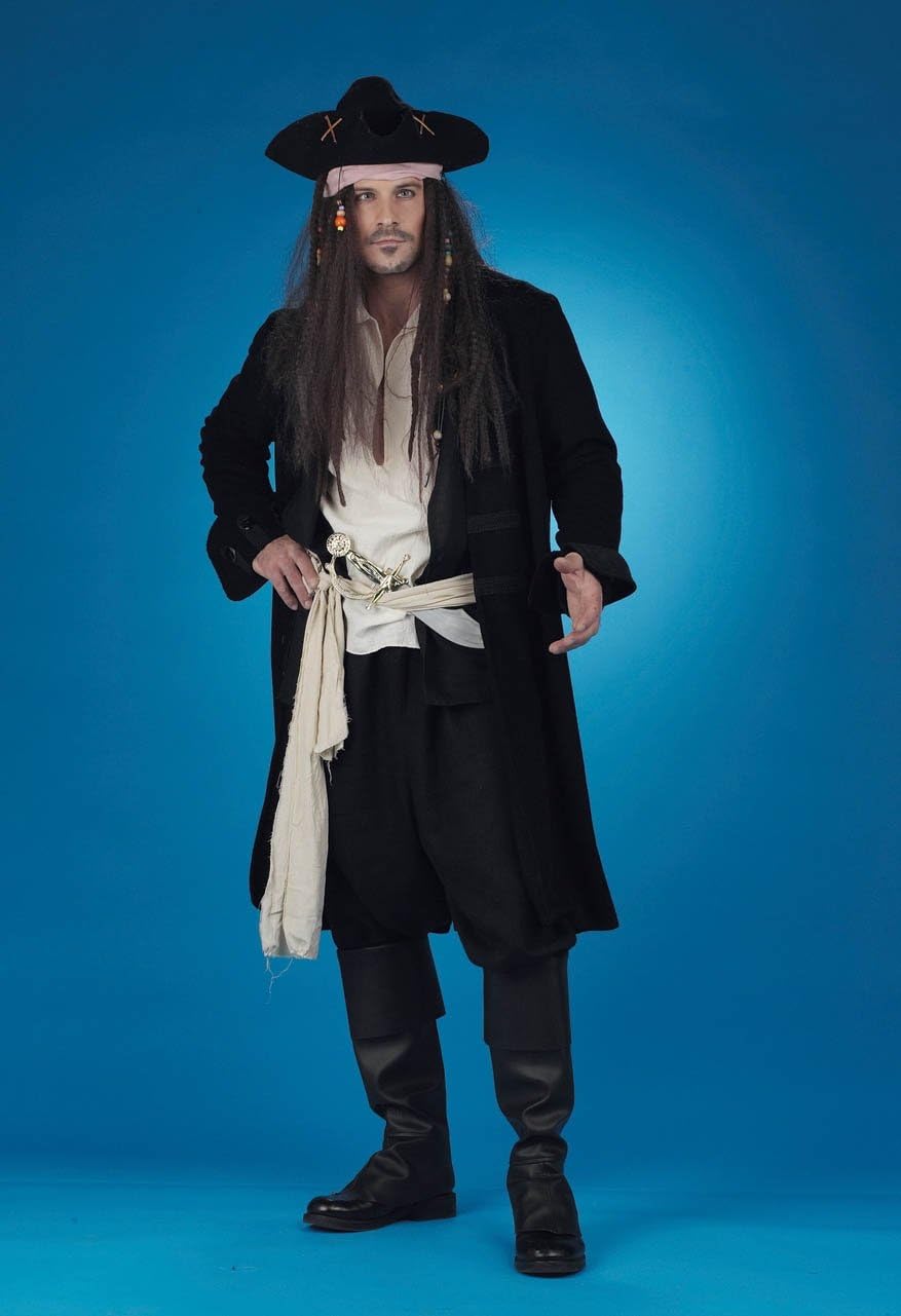 Amazon.com: Caribbean Buccaneer Adult Costume Size Medium : Clothing ...