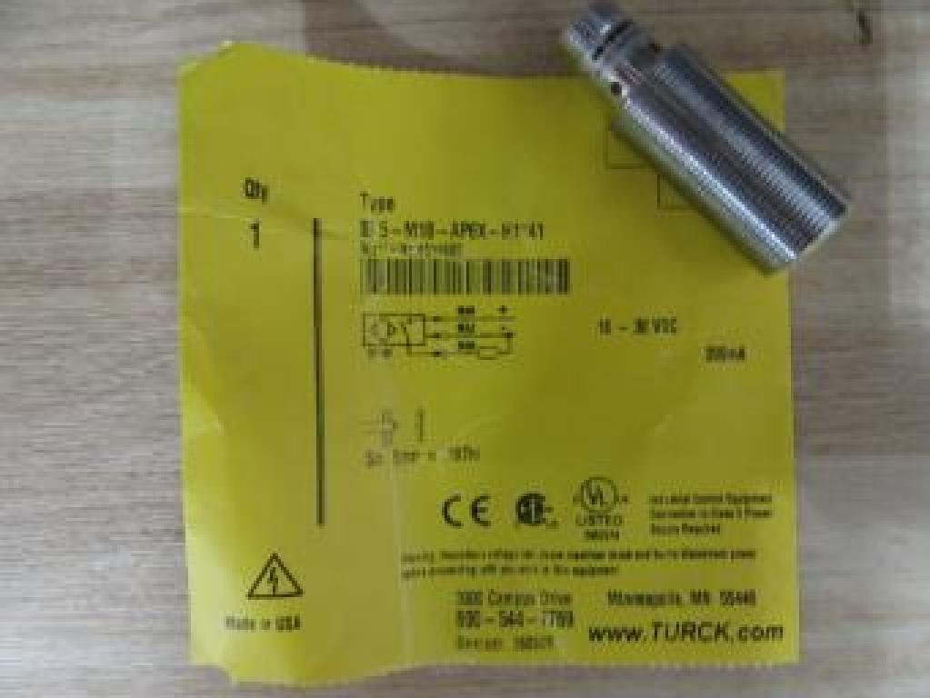 Amazon.com: Turck BI5-M18-AP6X-H1141 INDUCTIVE Proximity Sensor ...