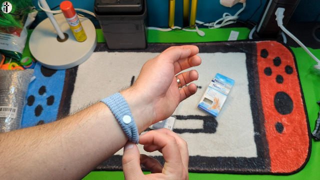 Watch Sea-Band Anti-Nausea Acupressure Wristband on Amazon Live