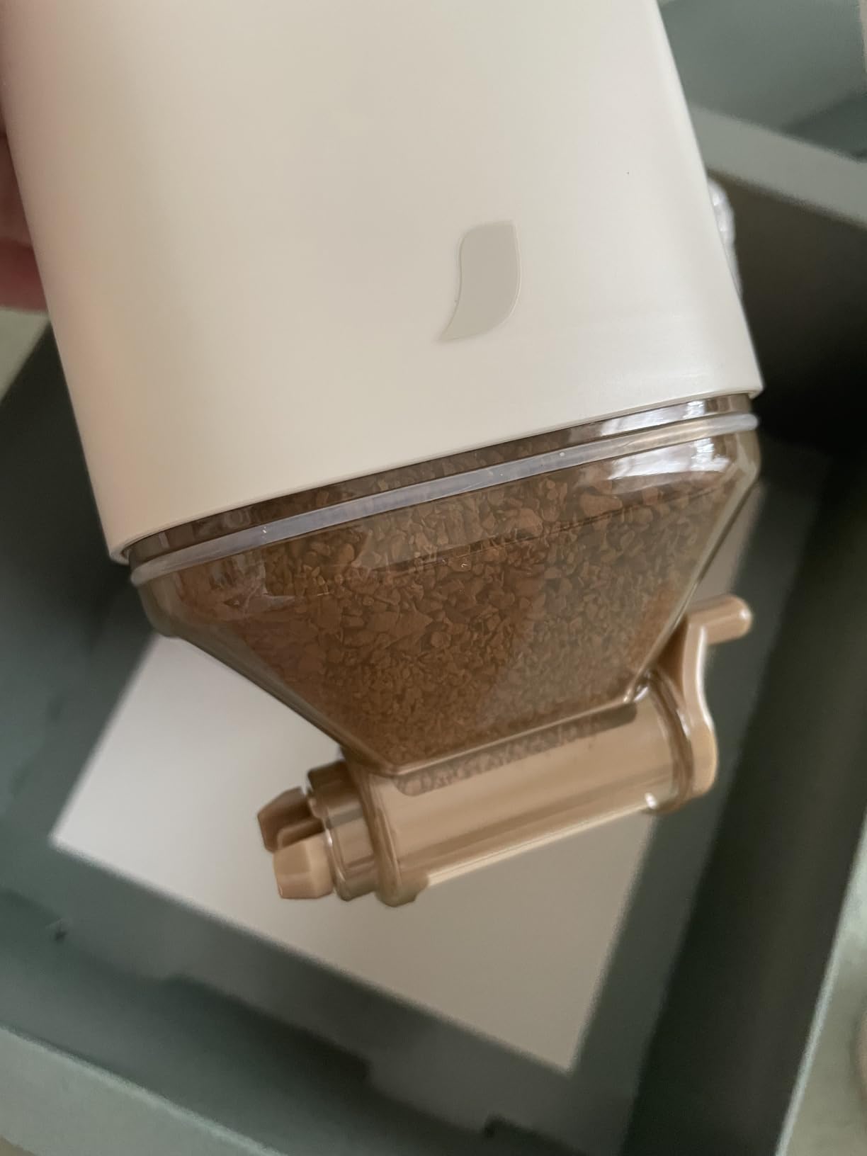 Amazon | NESCAFE KEEPO ゴールドブレンド エコ&システムパック 55g 付きスターターパック,レギュラー ソリュブル コーヒー,詰め替え用 | NESCAFE(ネスカフェ ...