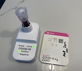 Amazon.com: Lucira CHECK-IT COVID-19 Test Kit, 1 Pack, 1 Test Total ...