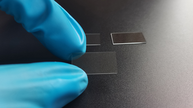 Watch ito coated clear conductive glass slides coverslips for Lab on ...