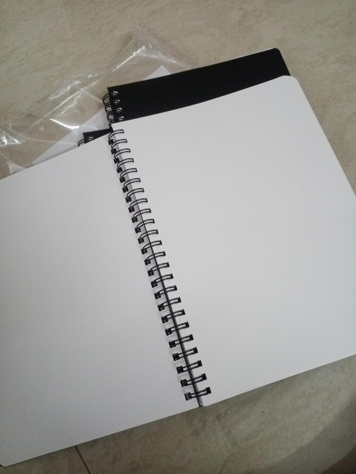 Amazon Basics College Spiral Notebook,A5,Size 5.5X8.2 Inches,Blank ...