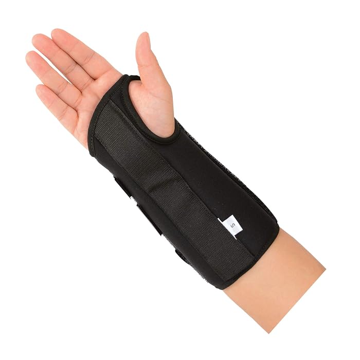 Buy Sammons Preston 8" R-Soft Wrist Support Brace, Left, Medium ...
