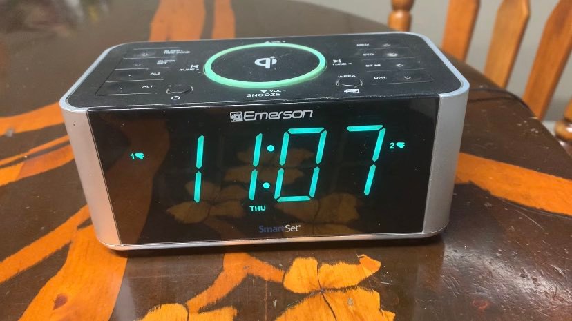 Watch Emerson Alarm Clock With Wireless Phone Charger on Amazon Live